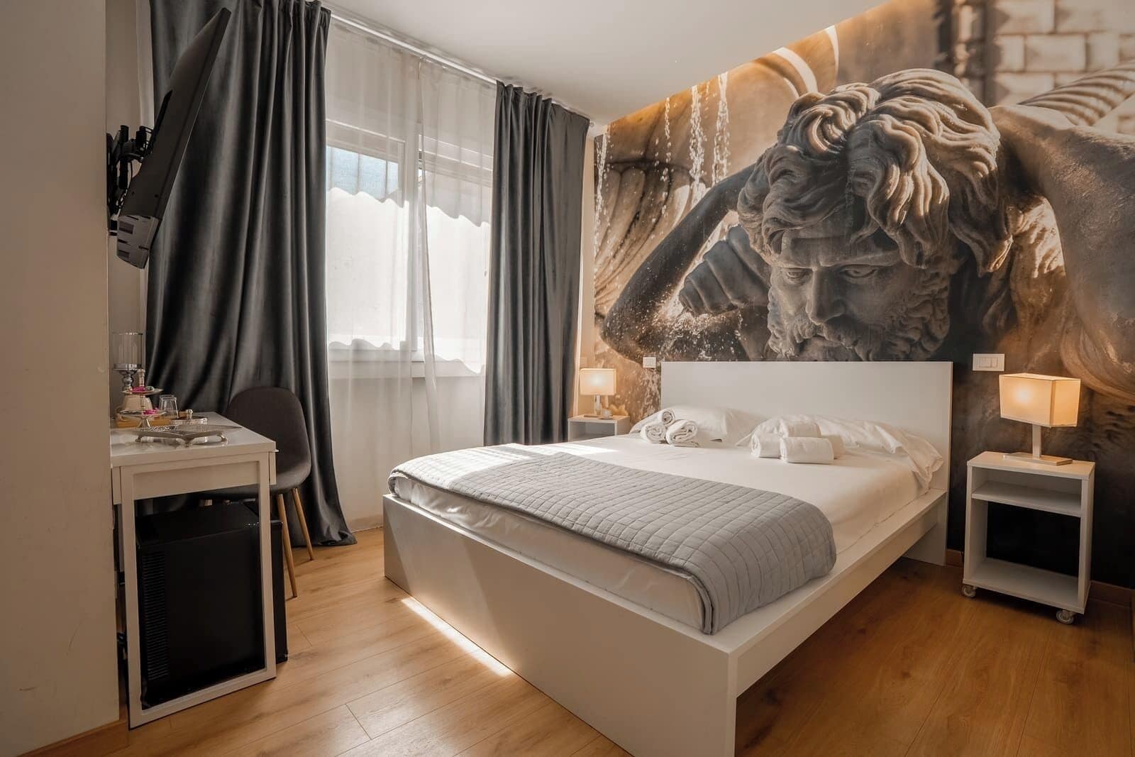 Quarto Quádruplo Deluxe, Vista para a cidade | Cortinas/cortinados opacos, quartos insonorizados 