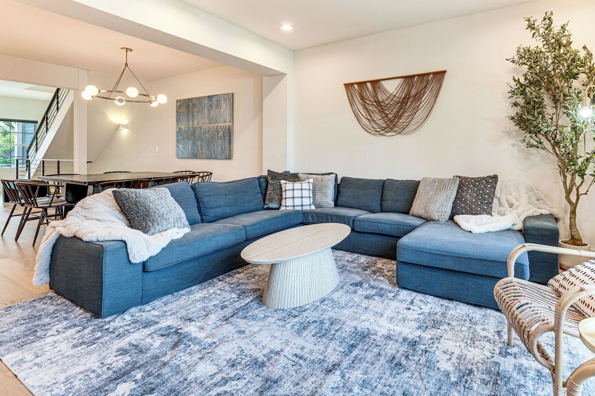 Family Haven, Walk To Dtwn Erie: Bring Your Pets! - Longmont, CO