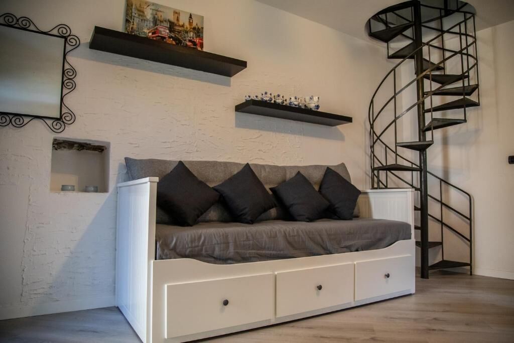 Il Borgo Sul Lago Di Como, One-bedroom Apartment With Garden And Free Parking - Lac de Côme