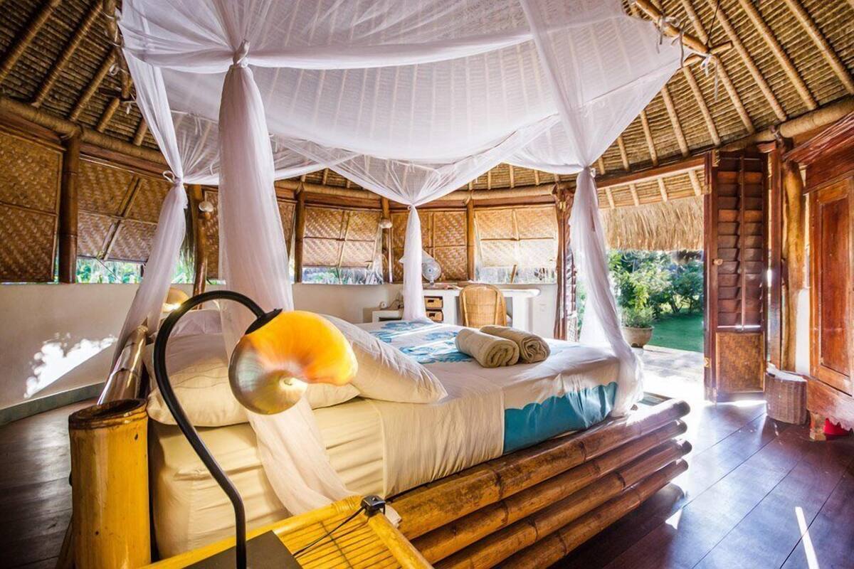 Bungalow Deluxe, vista para o jardim | Wi-fi grátis, roupa de cama fornecida