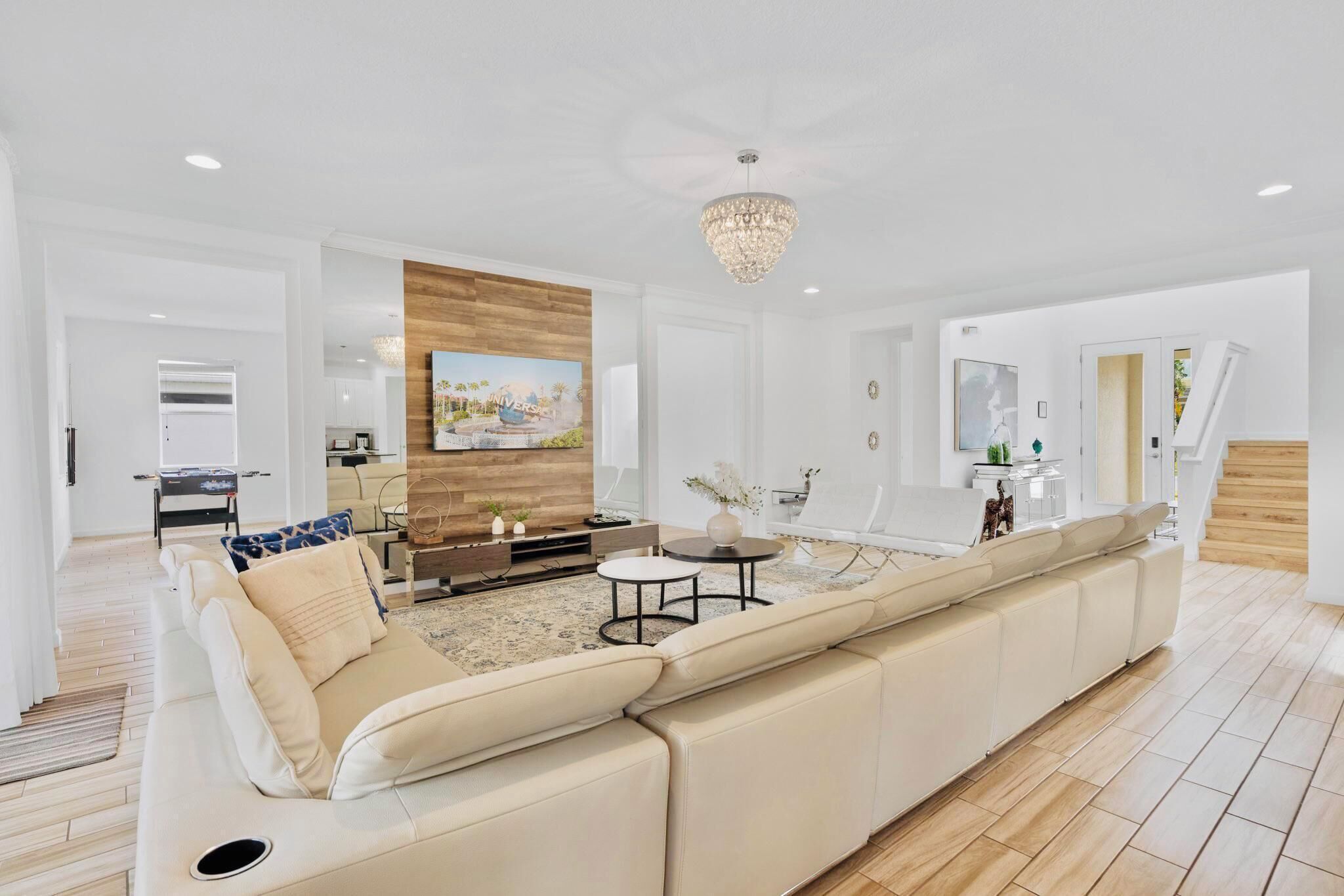 Spacious 7br Sonoma Resort Villa | Private Pool, Game Room & Lake Views - Kissimmee