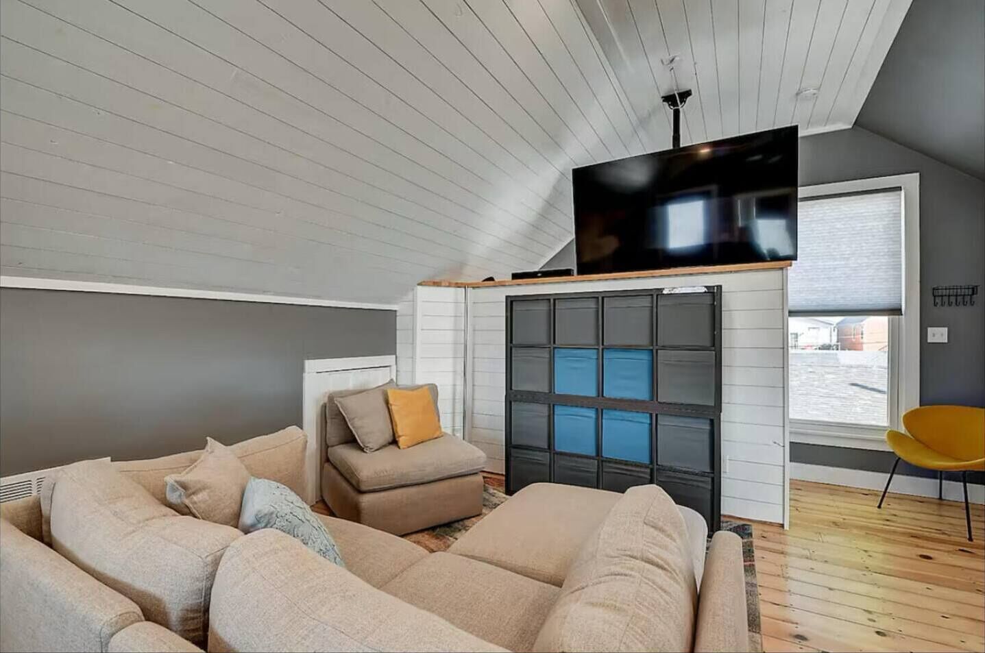 Cozy Indianapolis Getaway~gym~heart Of Downtown~5 Min Mass Ave~perfect For 4 - Indianapolis, IN