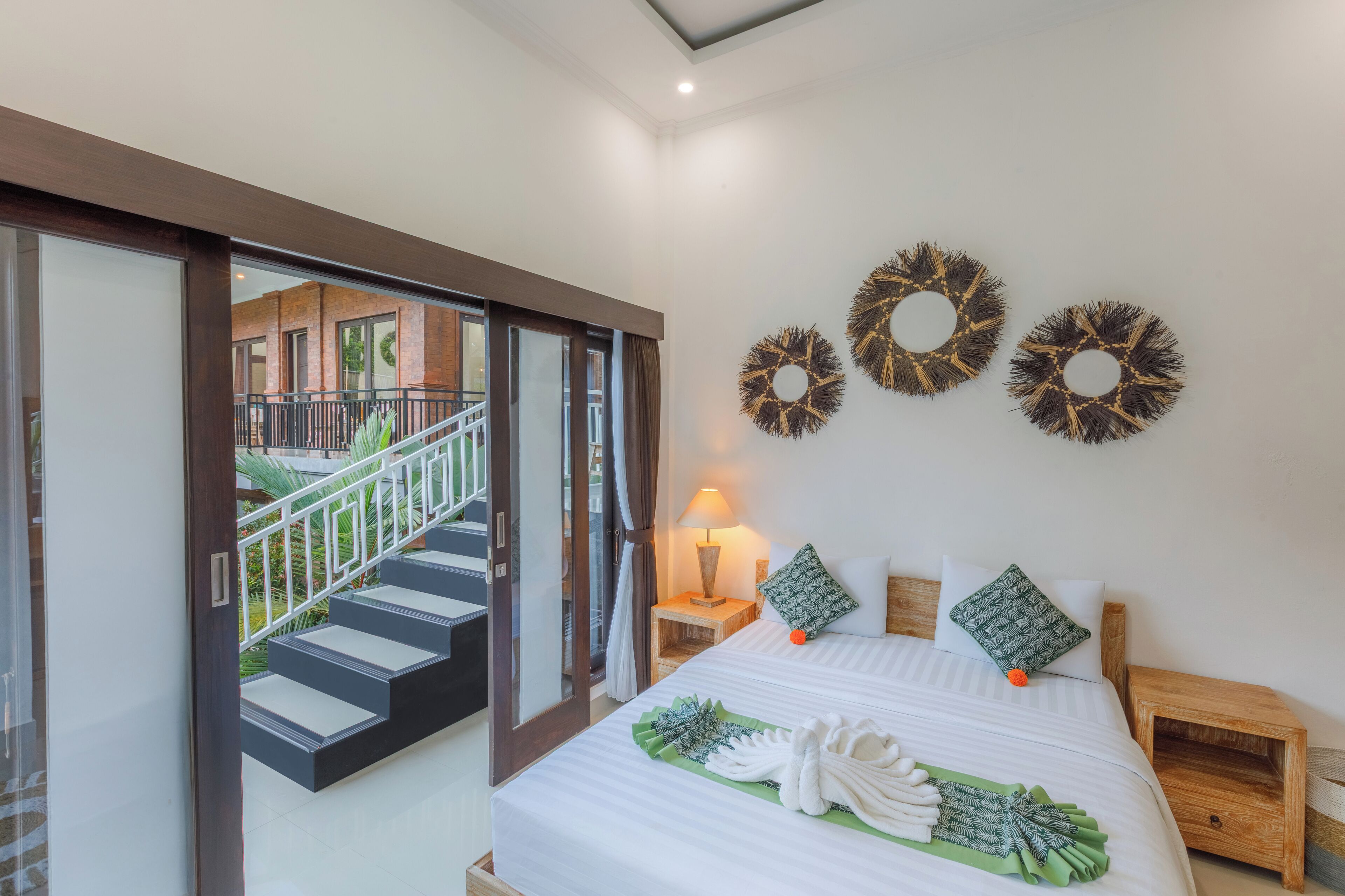 Quarto Duplo Deluxe, varanda | Lençóis de algodão egípcio, roupa de alta qualidade 