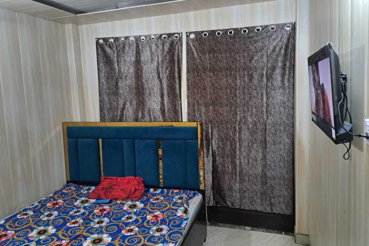 Quarto Individual | Camas desdobráveis, Wi-fi grátis, roupa de cama fornecida