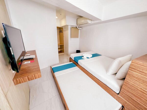 Circuit Hostel Makati - Metro Manila