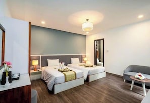 Quarto Duplo ou Twin Deluxe | Ferro/tábua de engomar, Wi-fi grátis