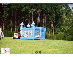 Área de recreio para crianças (ao ar livre)