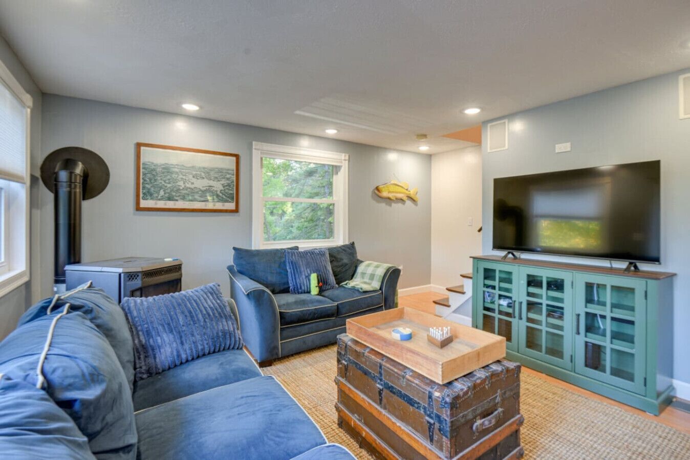 Mountain Home - Foosball, Deck & Near Lake - Gilford, NH