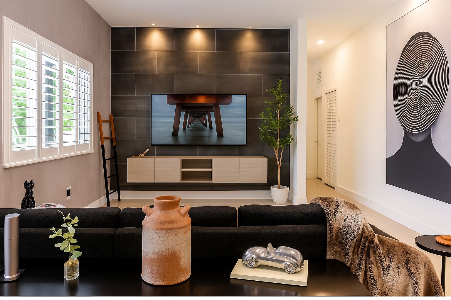 Private Resort Stay - Insta-worthy Miami Vacation - Everglades, FL