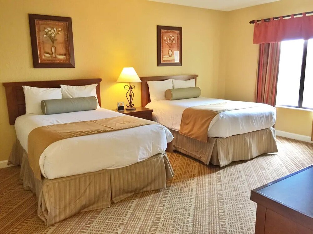 Christmas time at Disney Reviews, Deals & Photos 2025 - Vrbo