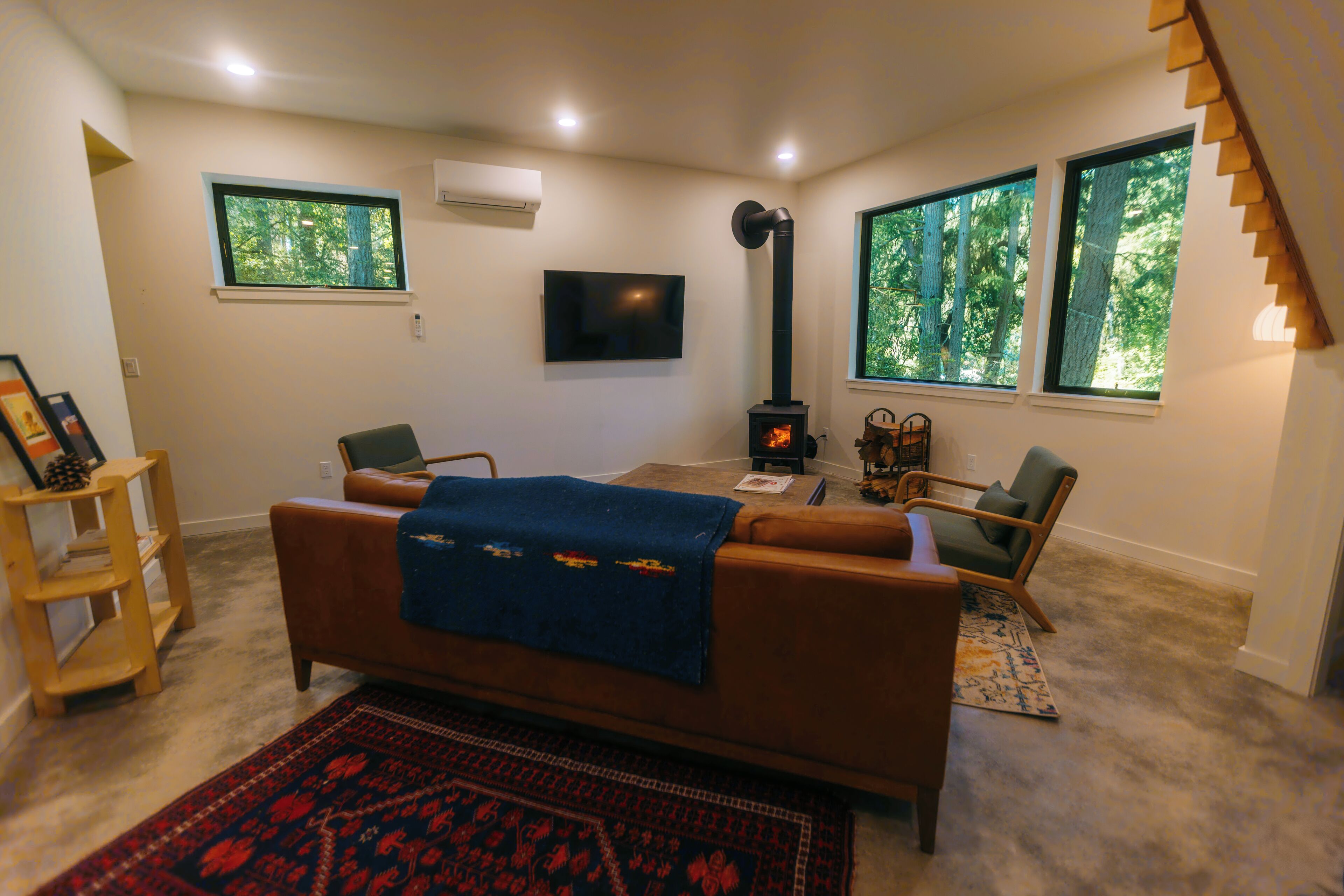 New Build Lakefront Cabin W/sauna, Wood Stove, Canoe/paddleboards - Olympia, WA