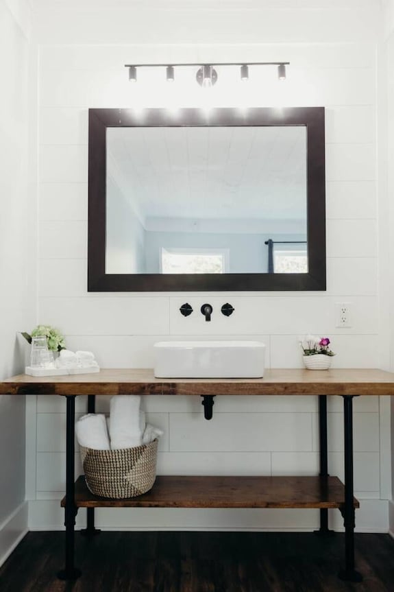 The Pendergrass Room, Lakeside Inn At Dale Hollow - Tennessee