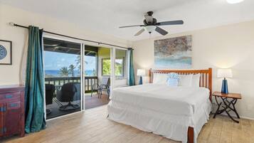 Condo, 3 quartos, vista para o oceano | Ferros/tábuas de passar roupa, Wi-Fi de cortesia