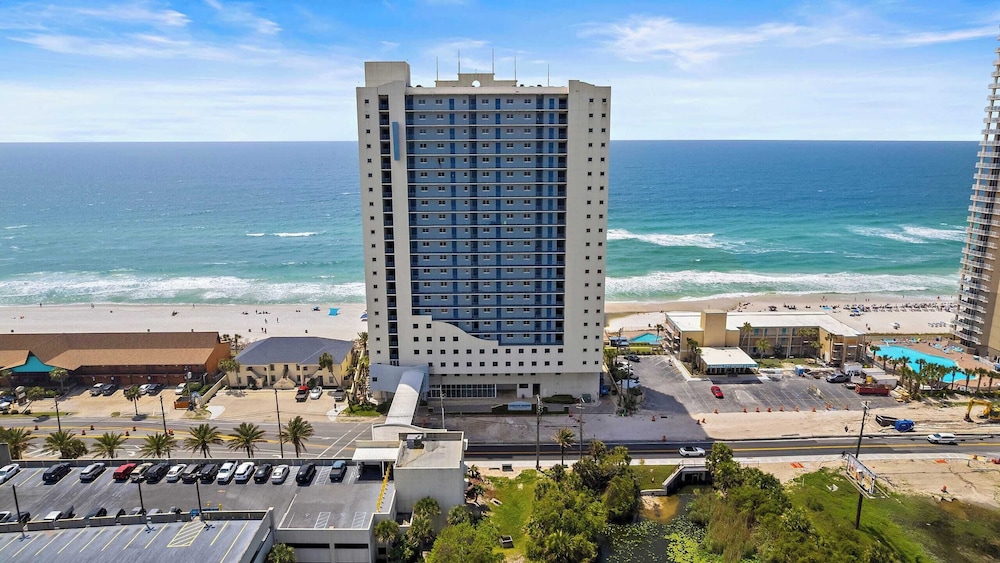 2 Beachfront Condos Bbq Balconies, Resort Pool, Hot Tub + Direct Beach Access - Panama City Beach, FL