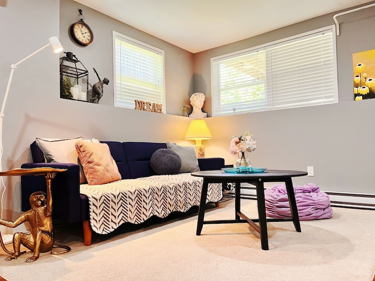 Private Basement + Self Check-in + Kids/family + Parking - 哈利法克斯