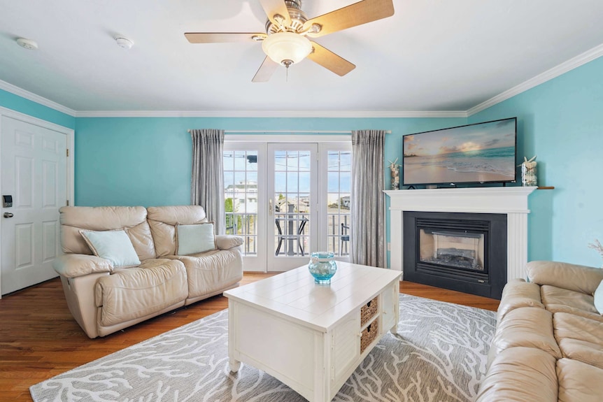 Rooftop Tide | Ocean Views | Gas Fireplace - Salisbury Beach