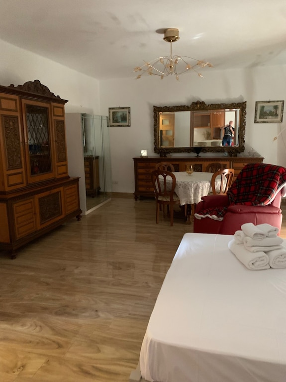Seventh Floor Apartment Near The Seafront Promenade In Bari - Bari