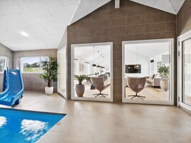 Casa | Piscina | Piscina interior, piscina exterior