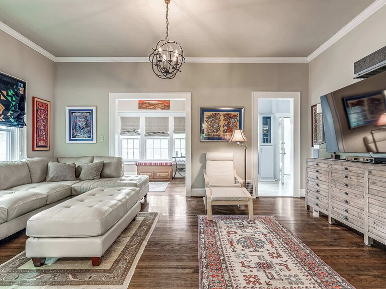 Your Cozy 3-bedroom Tulsa Retreat Comfort, Style & Convenience - Owasso, OK