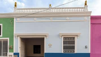 Fachada da propriedade