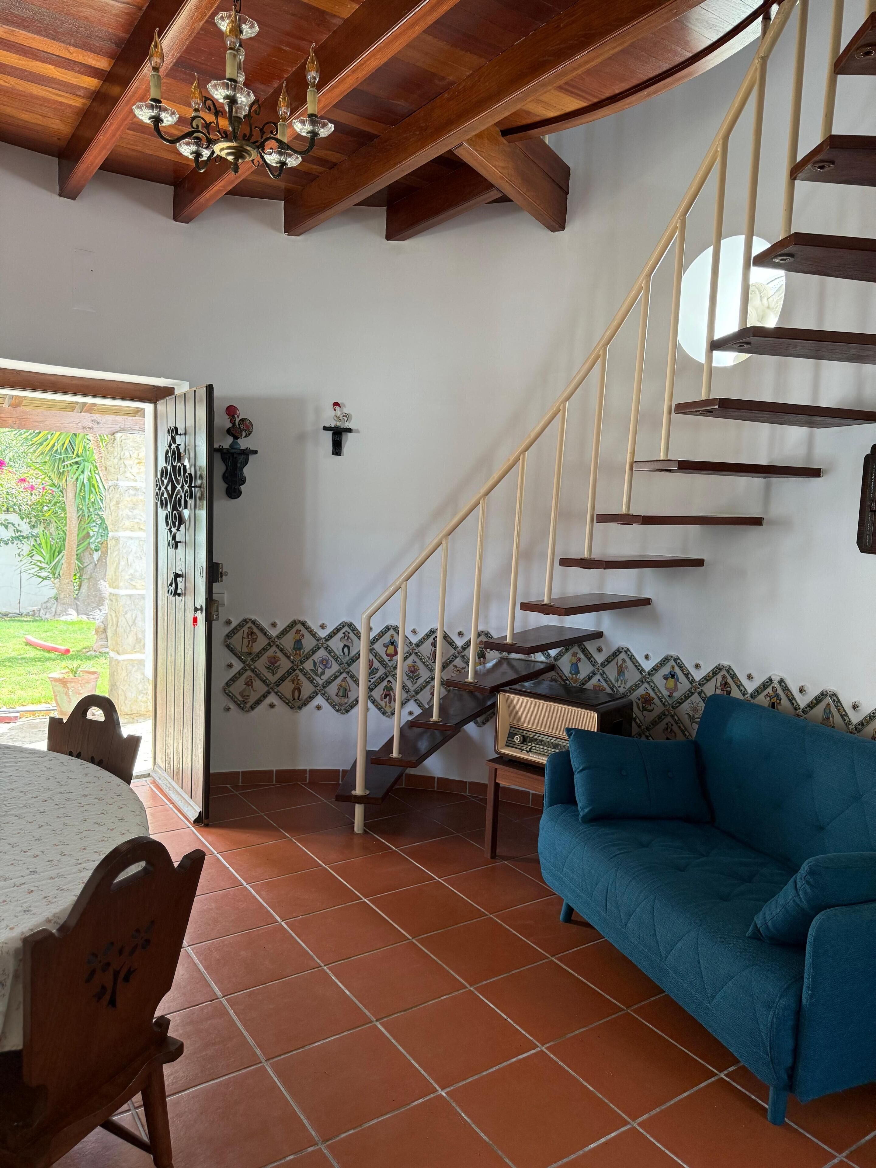 Have An Experience In A Refurbished Century-old Windmill, - 辛特拉