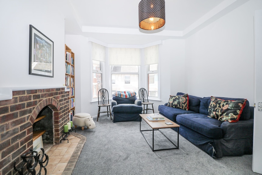 Thistle Villa, Pet Friendly, Character Holiday Cottage In Hastings - Kent