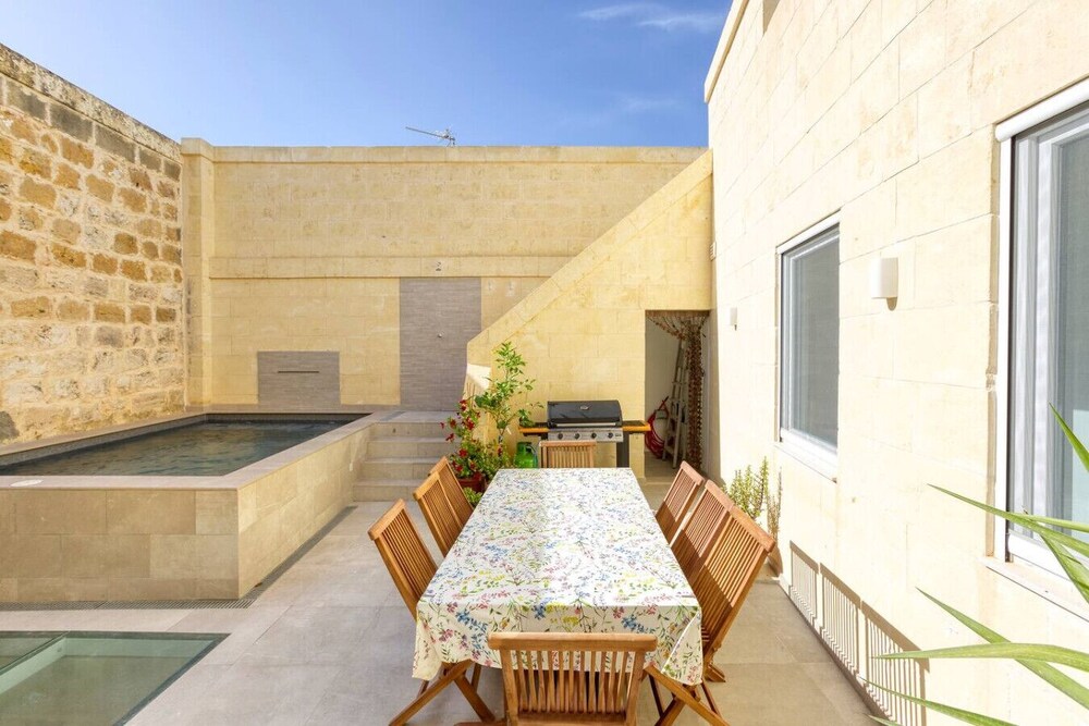 Authentic Charming Farmhouse With Pool In Gozo - Malta