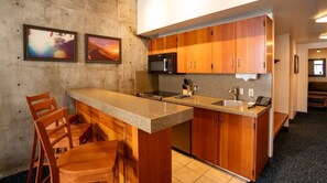 Ski-in-ski-out Snowbird, X-large studio, Alta, LCC Hot Tub, Heated Pool ...