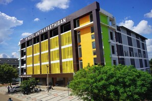 Fachada da propriedade