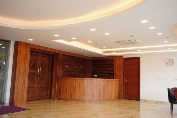 Hotel Anithaparthiban - Thanjavur