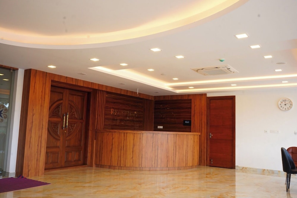 Hotel Anithaparthiban - Thanjavur