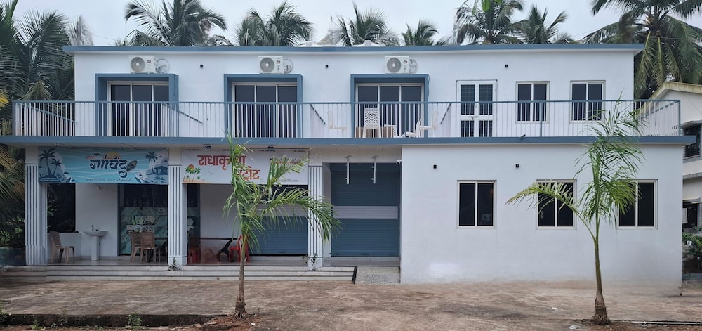 Radhakrushna Retreat - Devgad