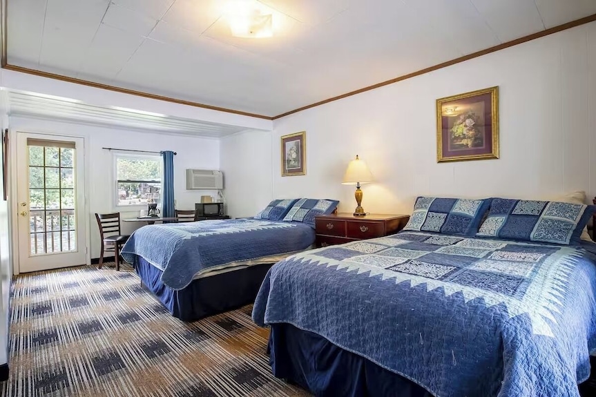 Room W/ Bbq Access & Riverfront Ambiance Ideal For Relaxing Mountain Retreats - Cherokee, NC