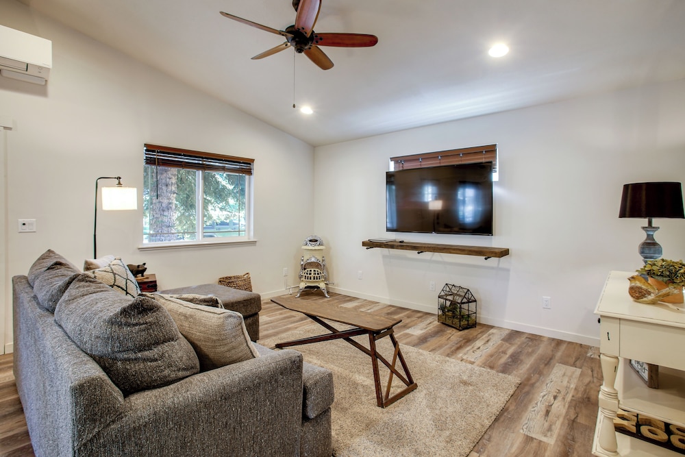 다운타운 Cda까지 1마일, 펫프렌들리 홈, 파티오 있음! - 아이다호