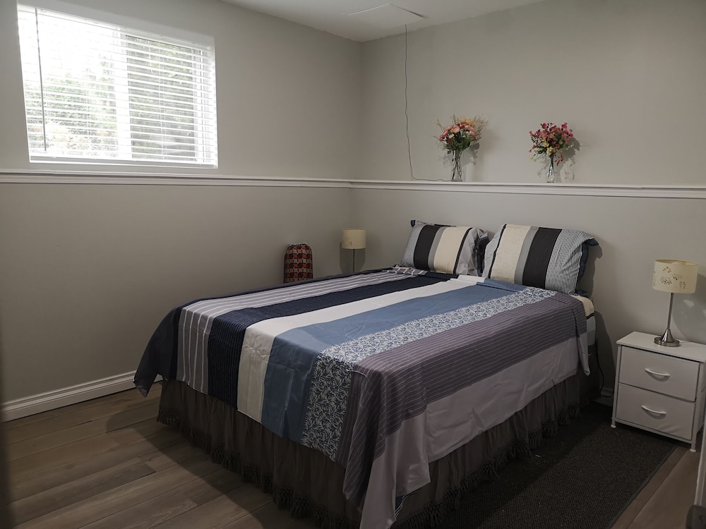 Cozy Apartment Unit, 1200 sq. Fanshaw College & Western University ...