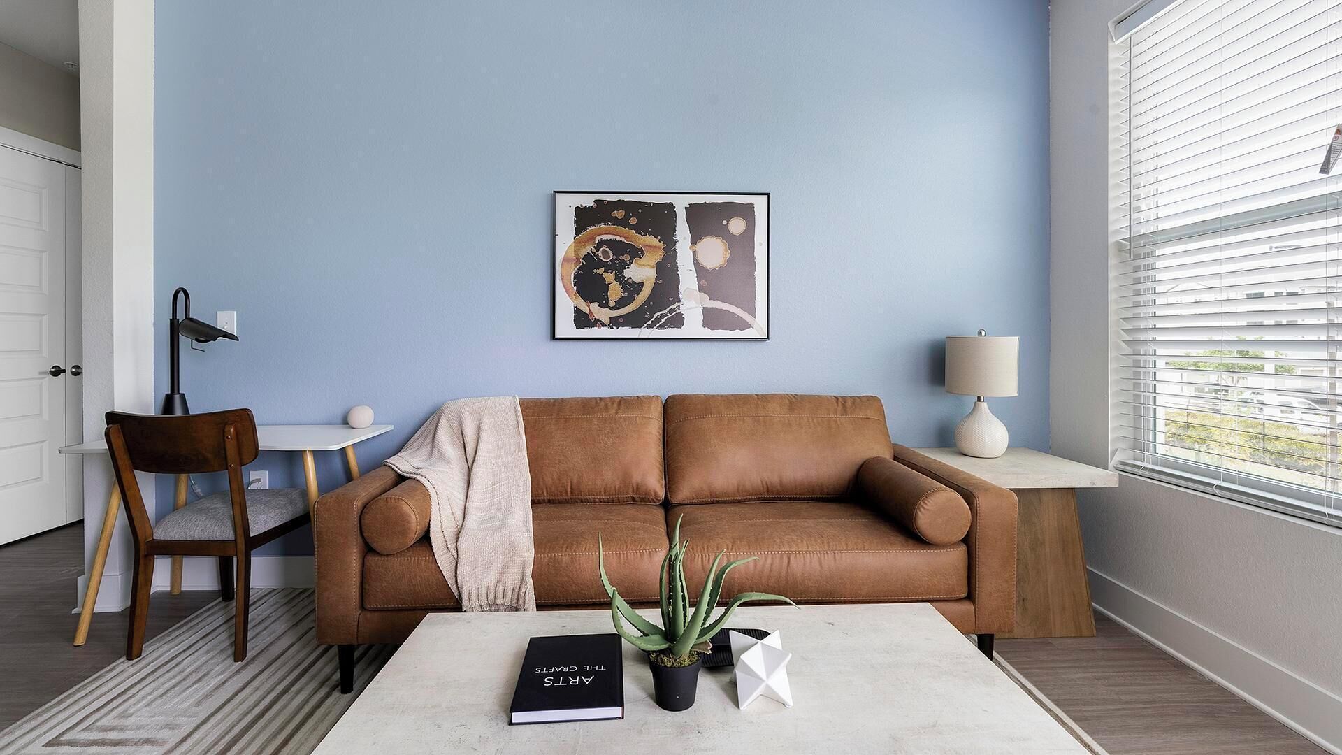 Landing | Stylish 2bd, Gym - Lehigh Acres, FL