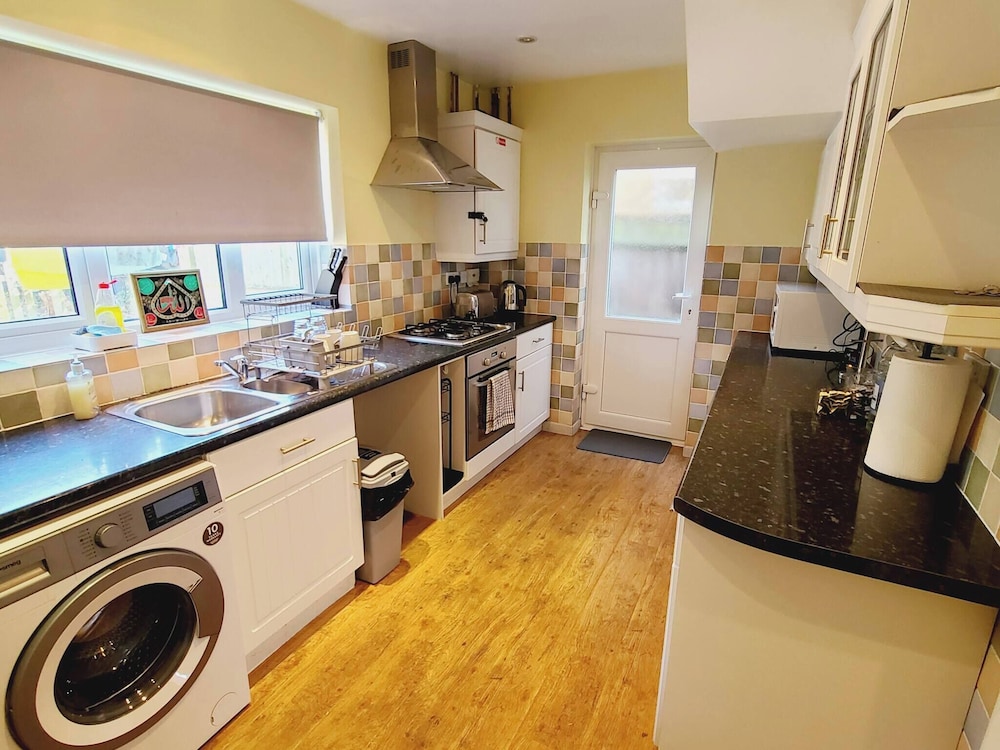 Rusper Retreat - Gatwick - Crawley