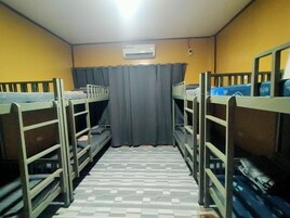 Com decoração personalizada, com mobília individualizada, Wi-fi grátis 