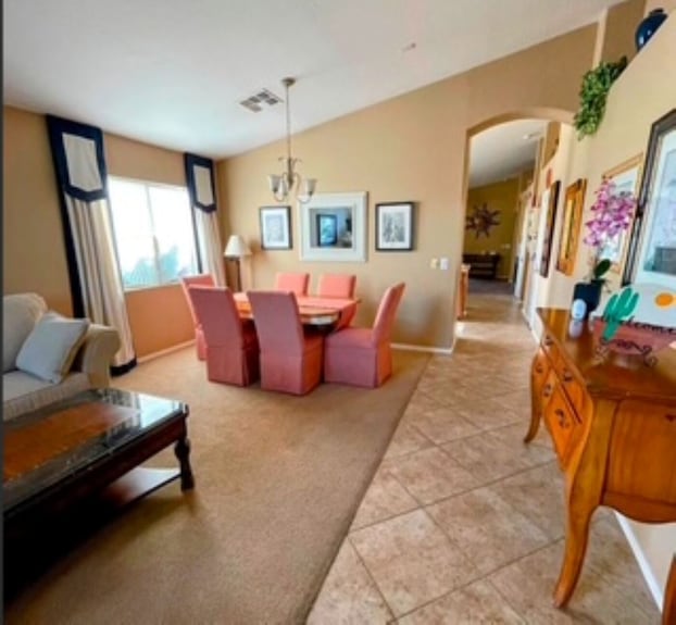 Sunny Maricopa Spacious Vacation Home. Clean 3bd/2bath. Close To Everything - Maricopa, AZ