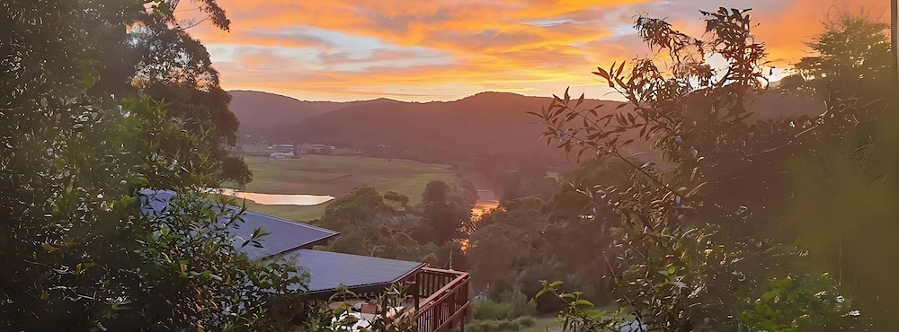 Paterson Skywalk & Bush Bedroom - Paterson
