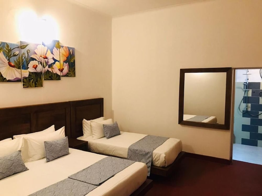 Hotel Fern Cliff - Kandy