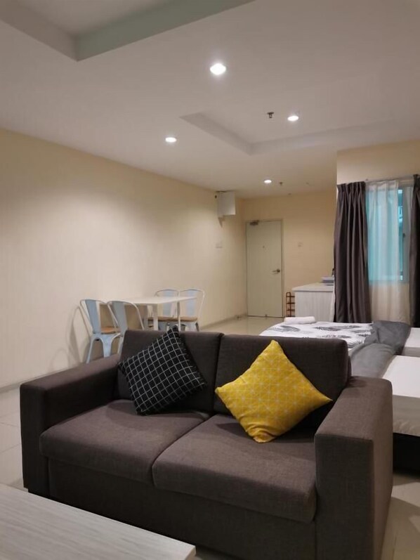 Quartos insonorizados, ferro/tábua de engomar 