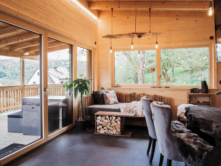 Romantikchalet Bärenhöhle I Wellness Hideaway In Der Fränkischen Schweiz - Bayern