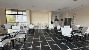 Apartamento | Restaurantes
