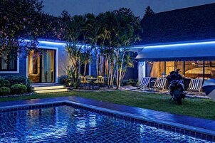 Piscina exterior