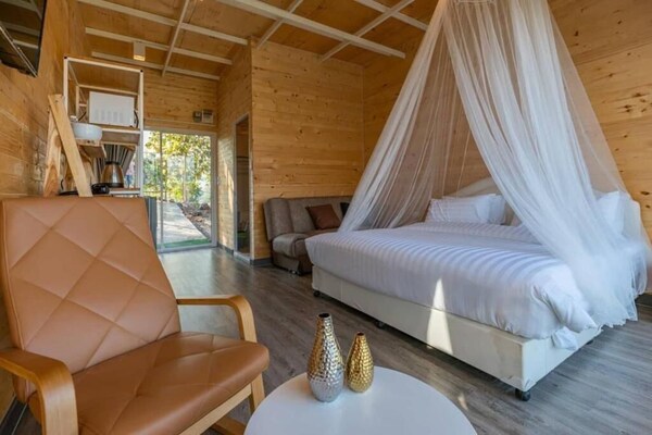 Camp Ta Torn Yorn - Doi Saket District