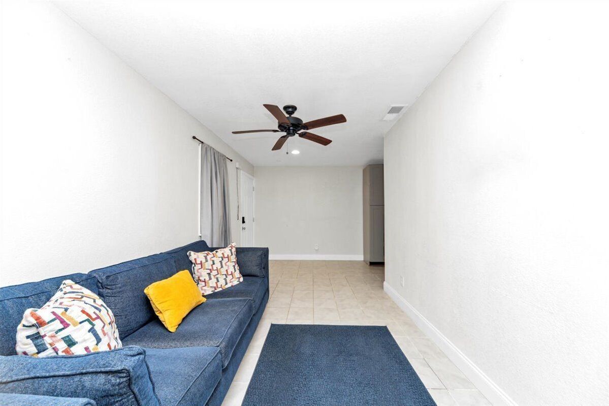 Beautiful Cottage - Pet Friendly - Duluth, GA