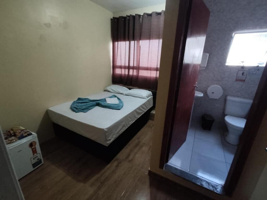 Quarto Duplo ou Twin Comfort | Ferro/tábua de engomar, Wi-fi grátis 