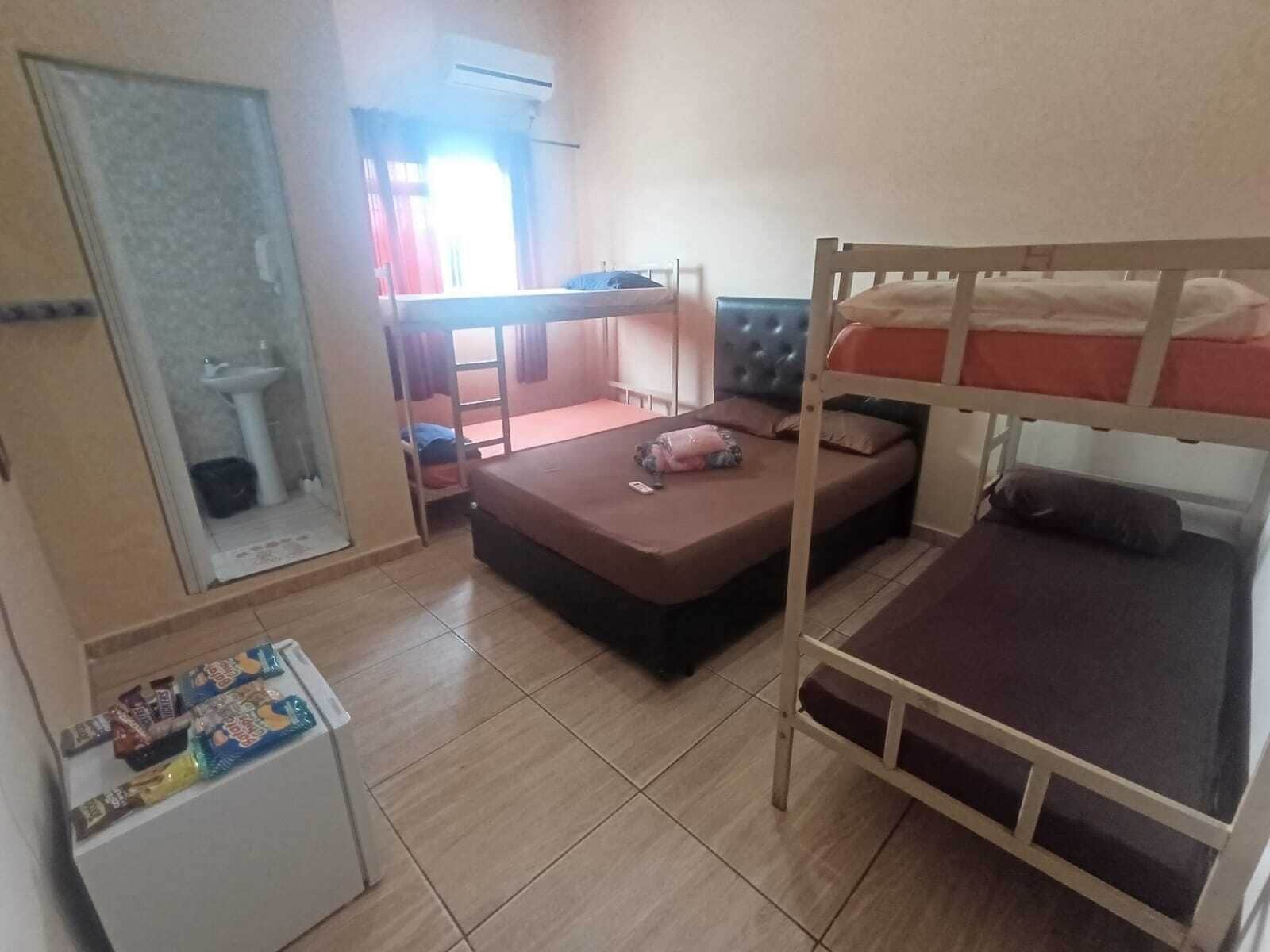 Ferro/tábua de engomar, Wi-fi grátis 