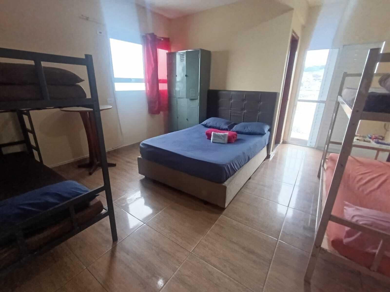 Quarto Básico, Vista para a cidade | Ferro/tábua de engomar, Wi-fi grátis 